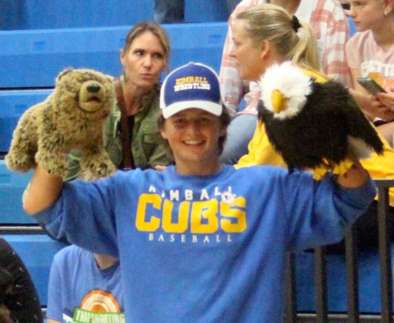 Kimball volleyers stop Eagles - Tri-County News